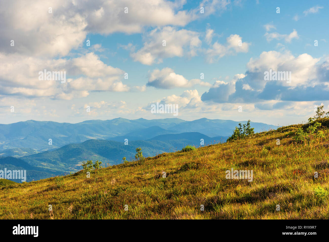 Blue ridge mountain scenery hi-res stock photography and images - Alamy