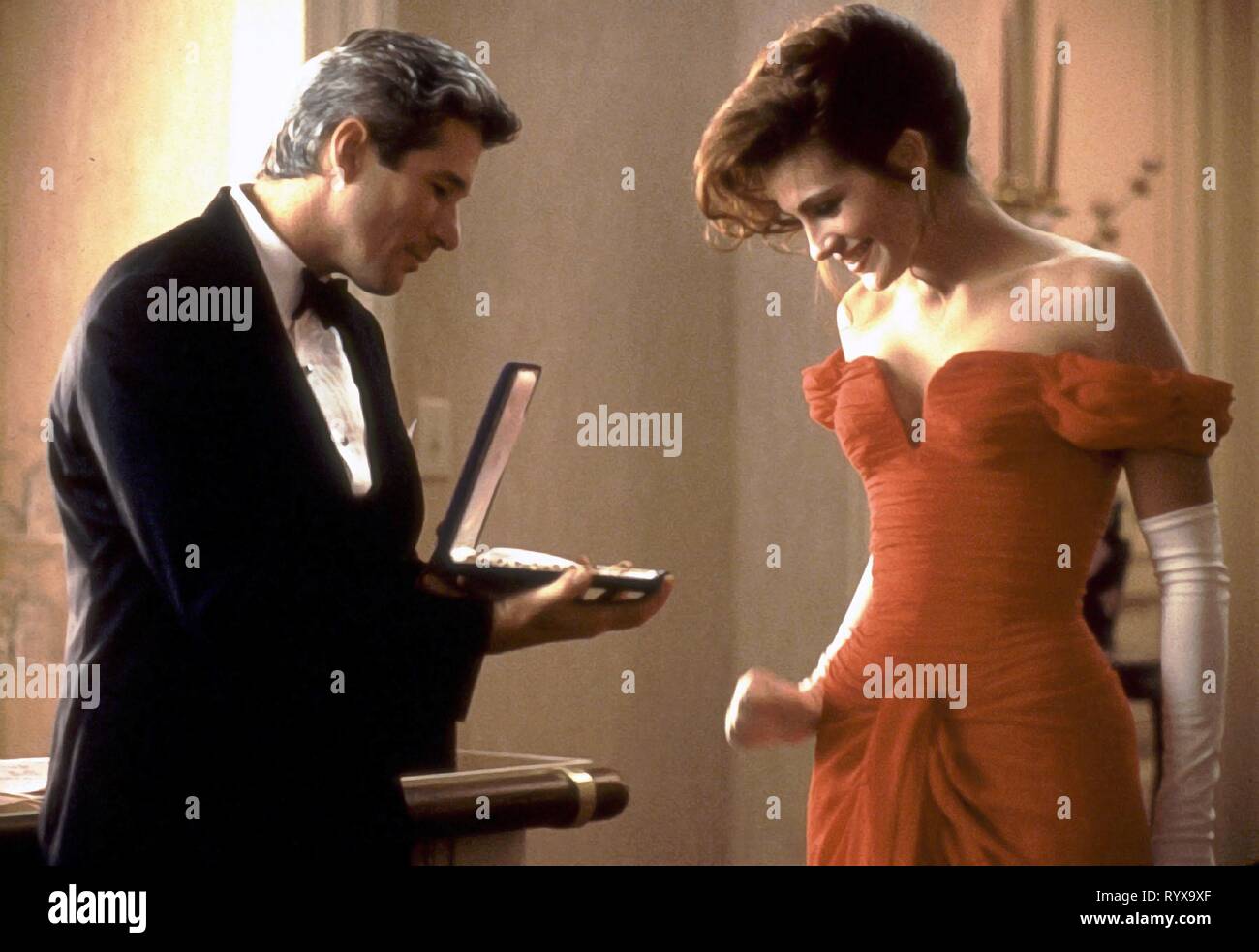 Richard Gere Julia Roberts High Resolution Stock Photography and Images - Alamy