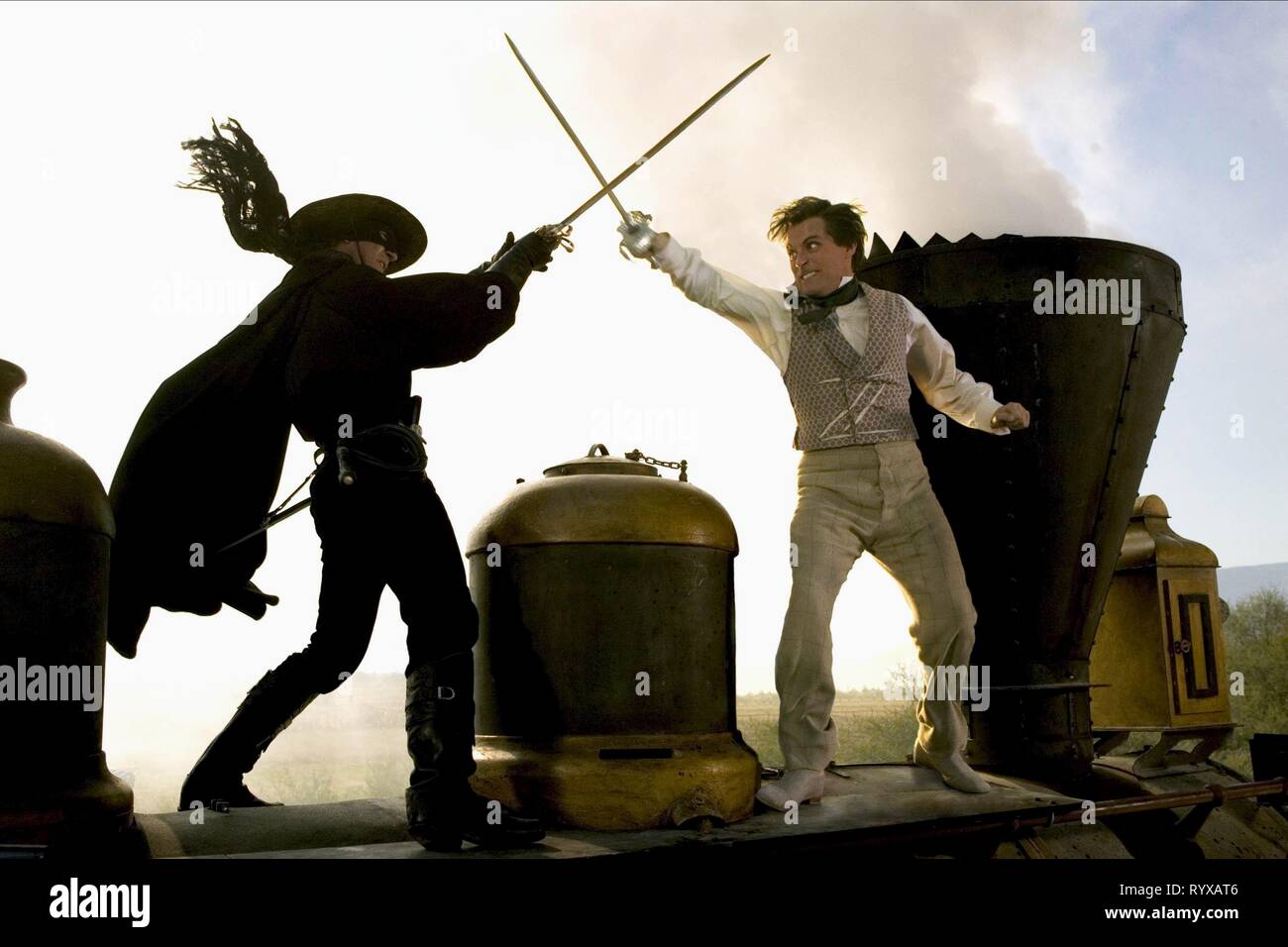 Zorro Antonio Banderas High Resolution Stock Photography and Images - Alamy
