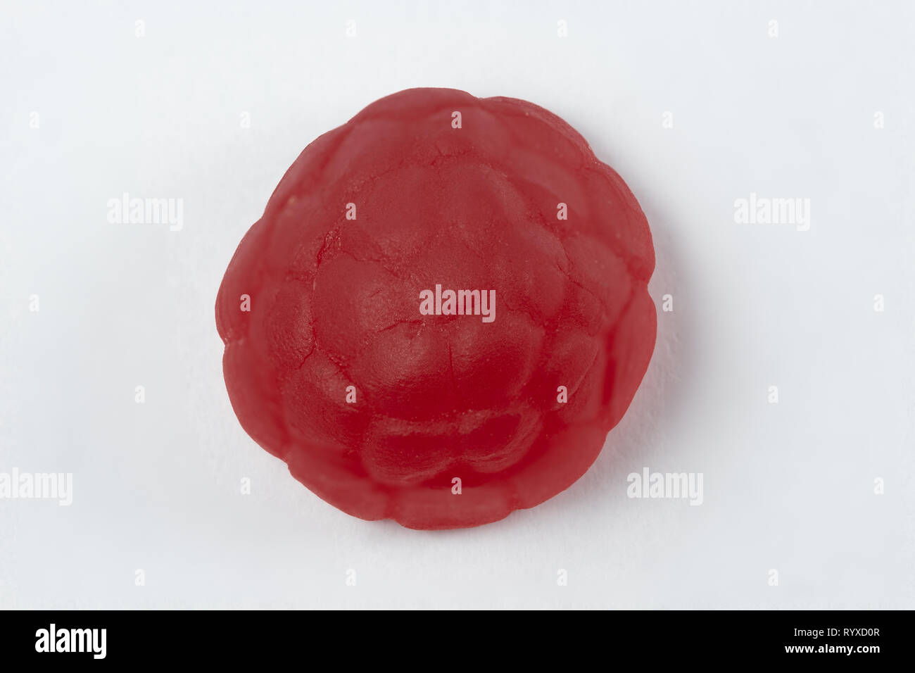 Raspberry sweets hi-res stock photography and images - Alamy