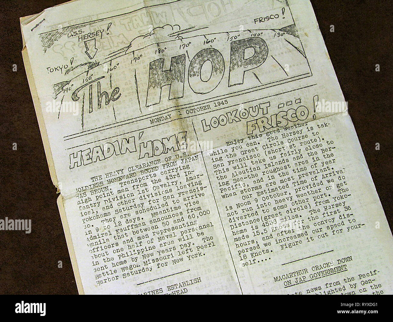 War memorabilia collectors hi-res stock photography and images - Alamy