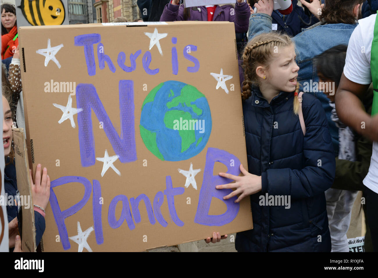 Children protesting climate change hi-res stock photography and images ...