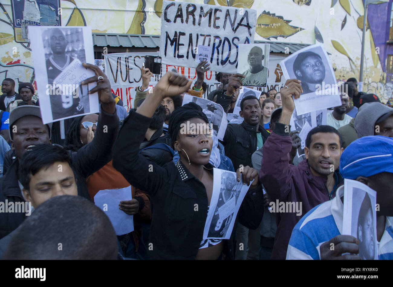 Young nelson mandela hi-res stock photography and images - Alamy