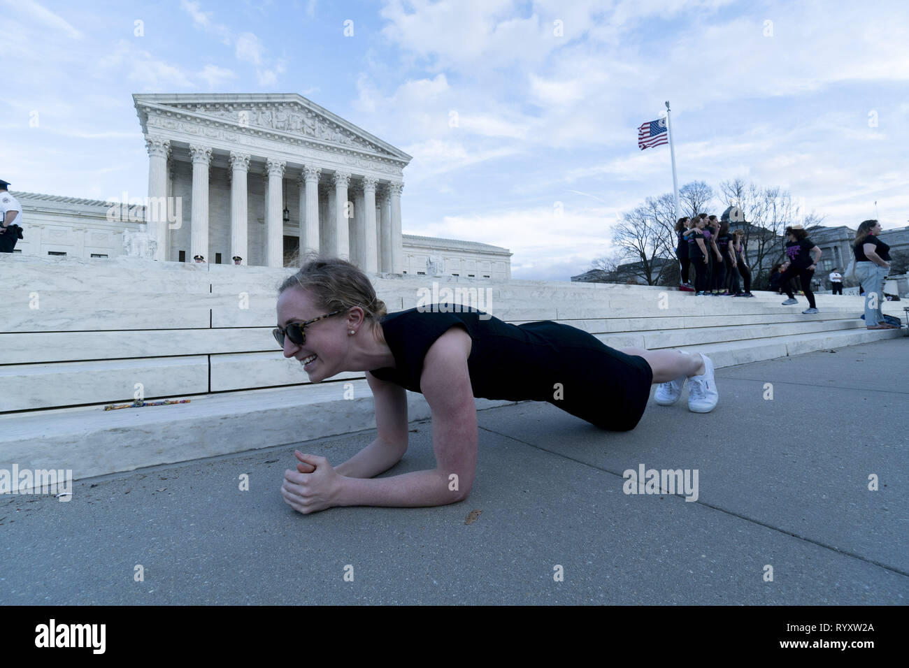 86th district court hi-res stock photography and images - Alamy