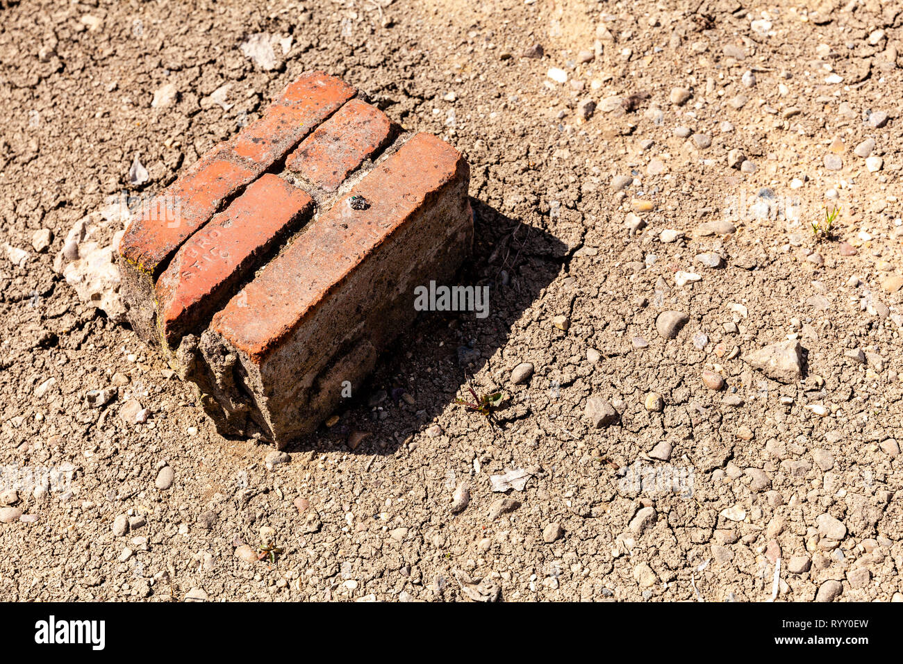 Old disused sand quarry in Doncaster, South Yorkshire Stock Photo - Alamy