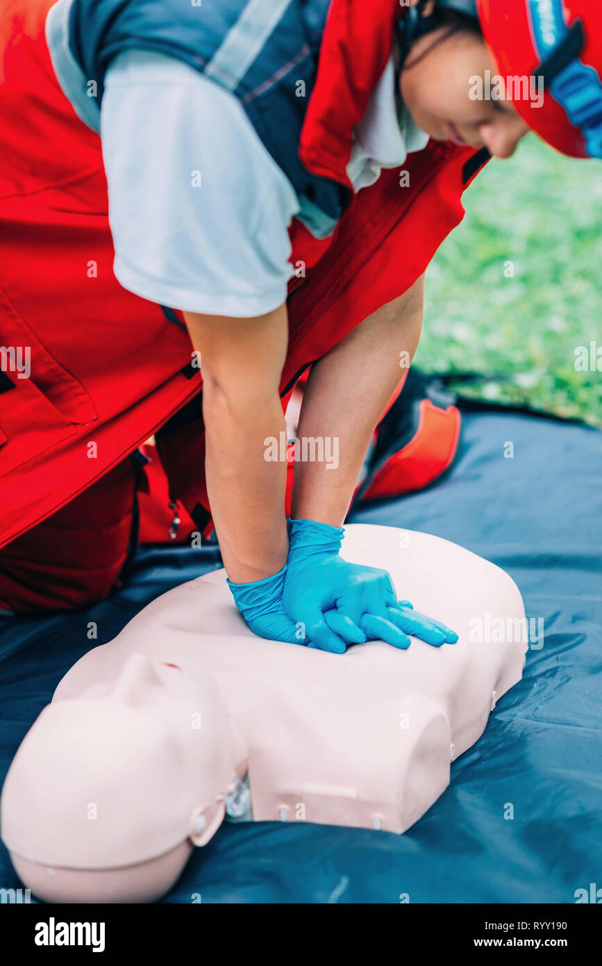 CPR training outdoors Stock Photo - Alamy