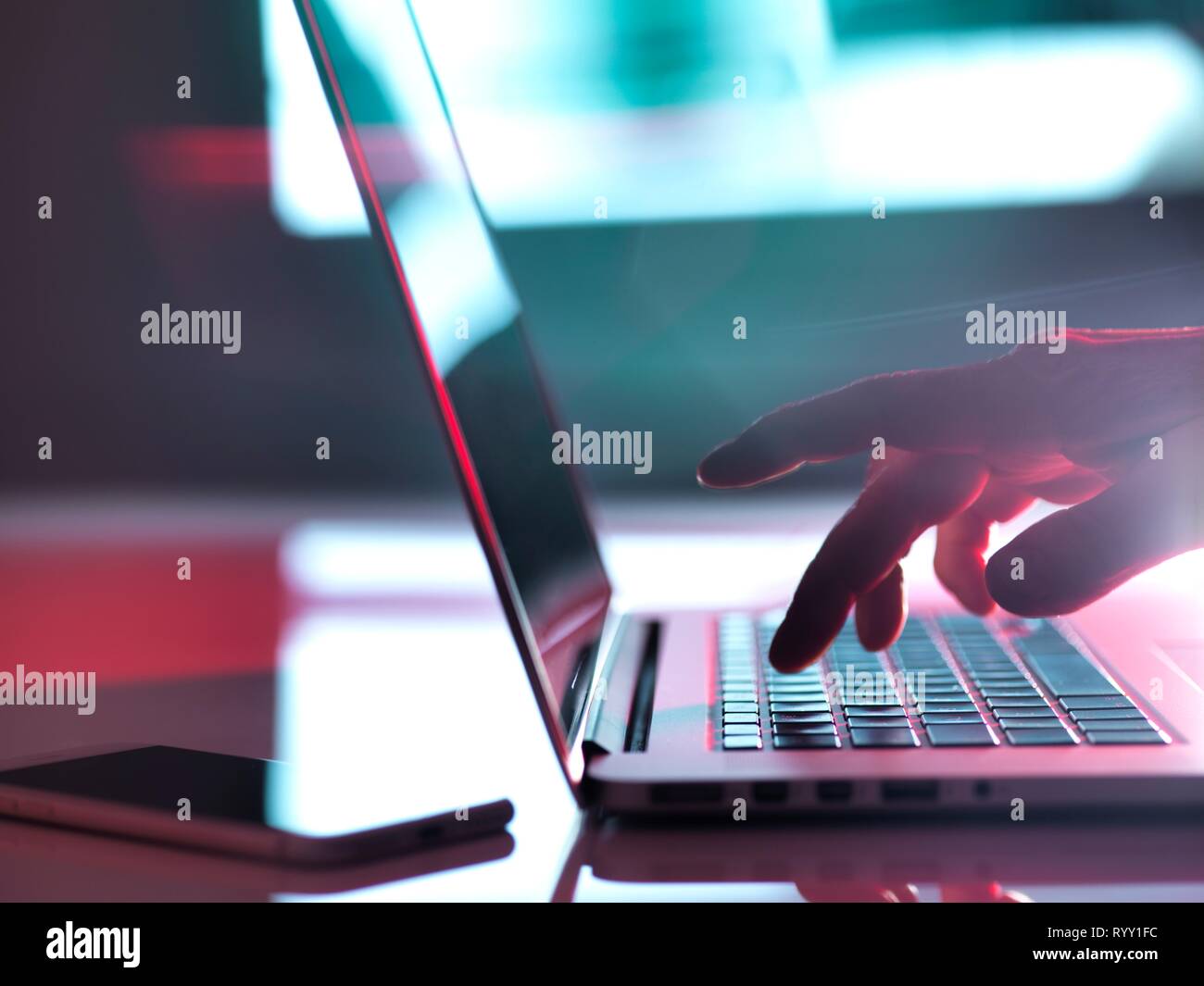 Hand typing laptop hi-res stock photography and images - Alamy