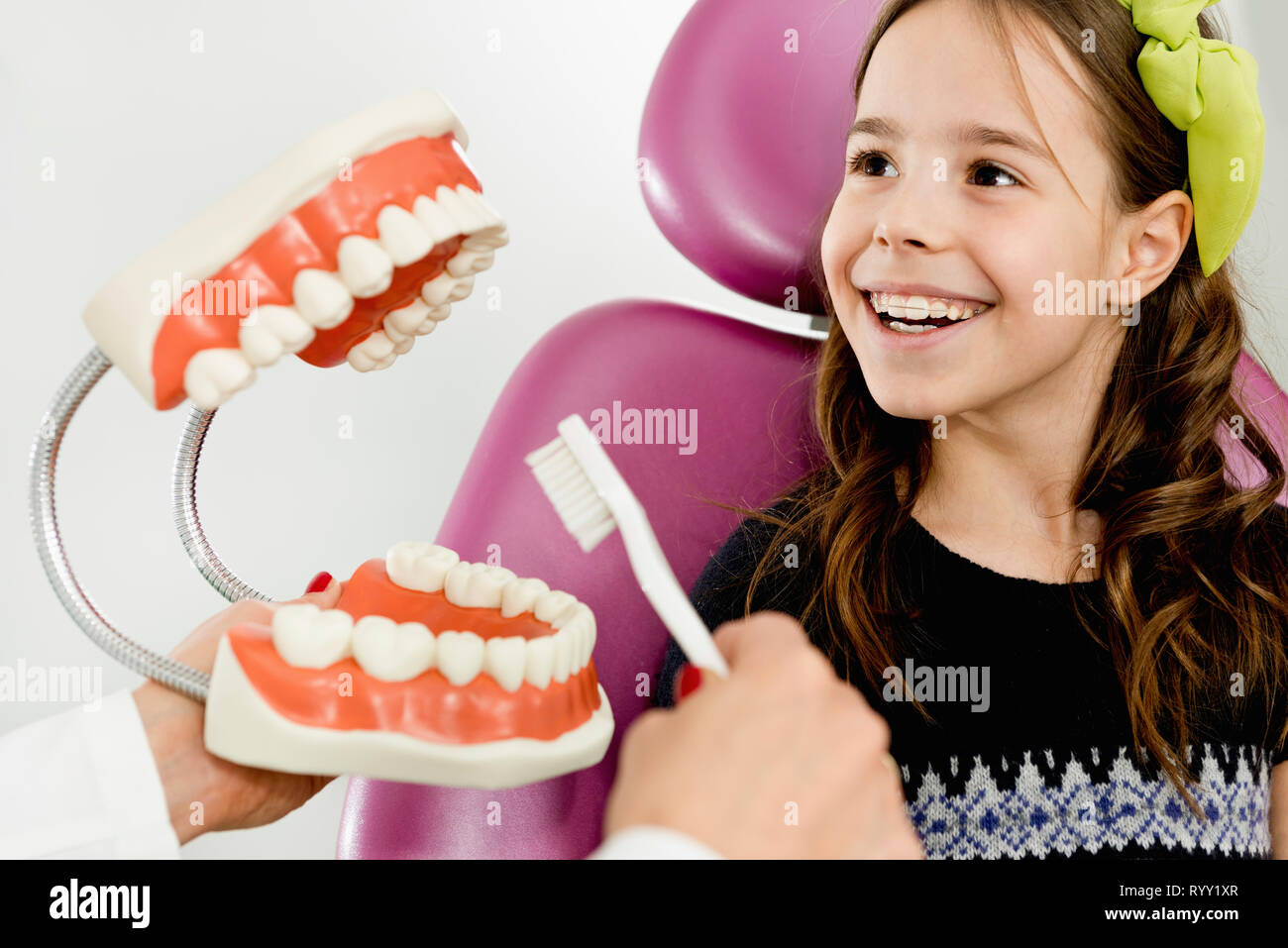 Childhood dental hygiene hi-res stock photography and images - Alamy