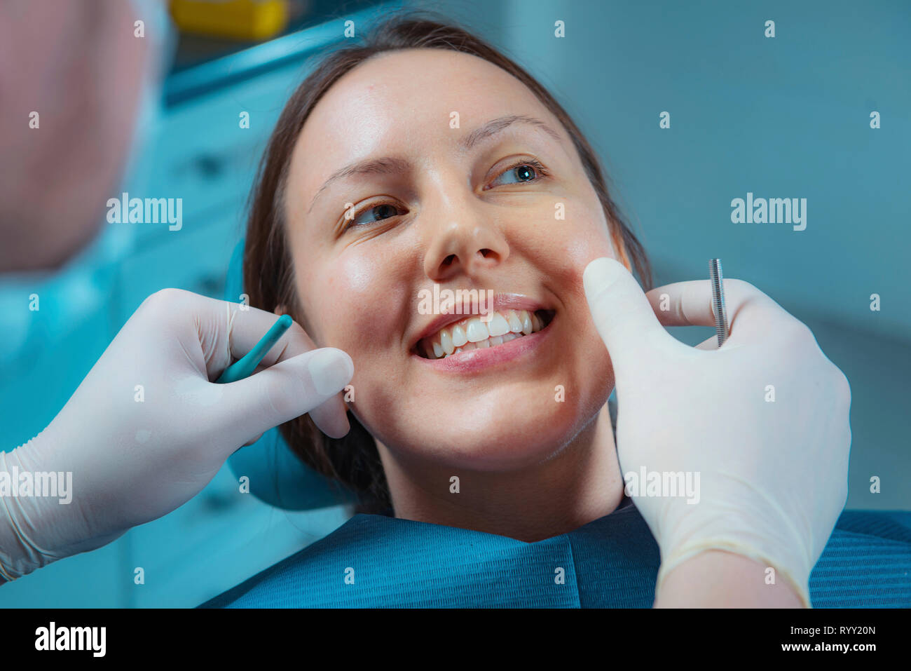 Dental check hi-res stock photography and images - Alamy