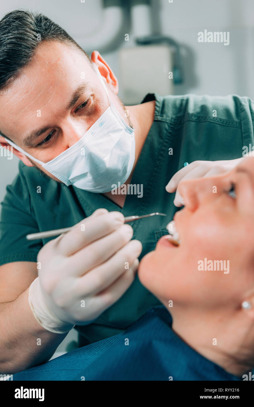 Dental check hi-res stock photography and images - Alamy