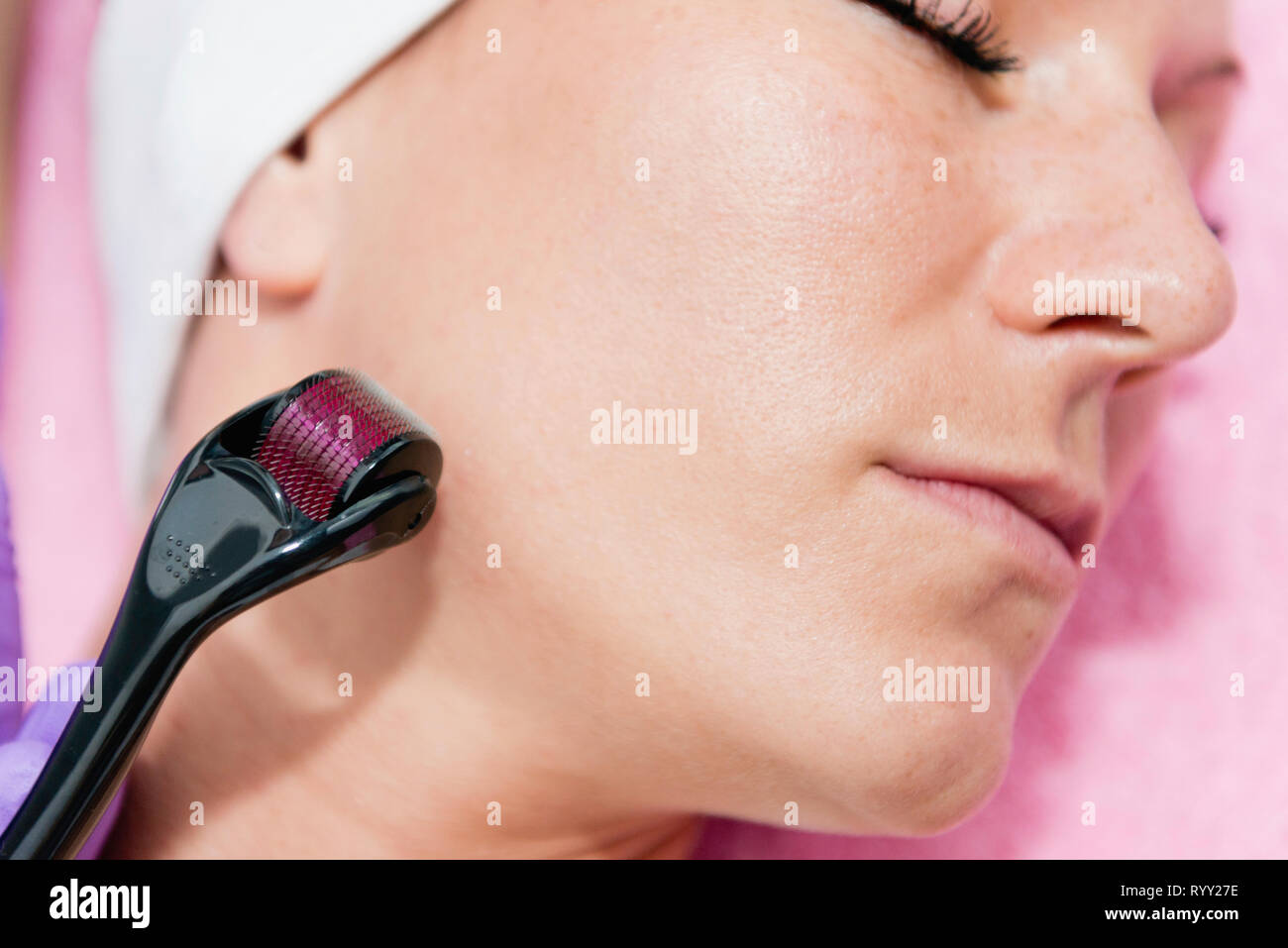 Rolling treatment hi-res stock photography and images - Alamy
