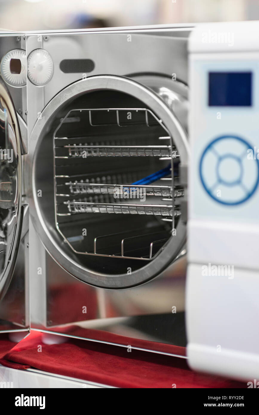Medical autoclave steriliser Stock Photo - Alamy