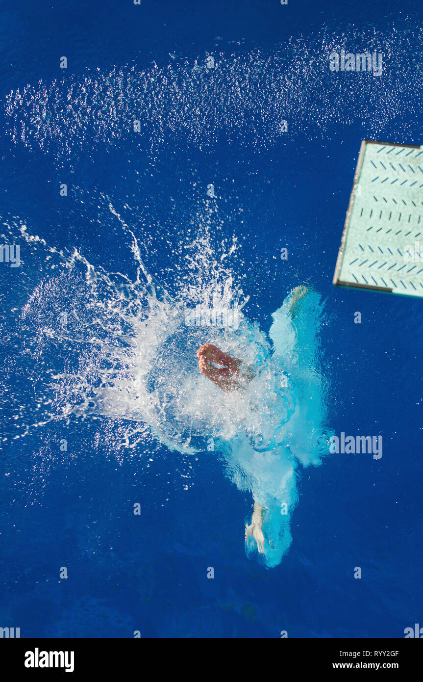 Entering swimming pool hi-res stock photography and images - Alamy