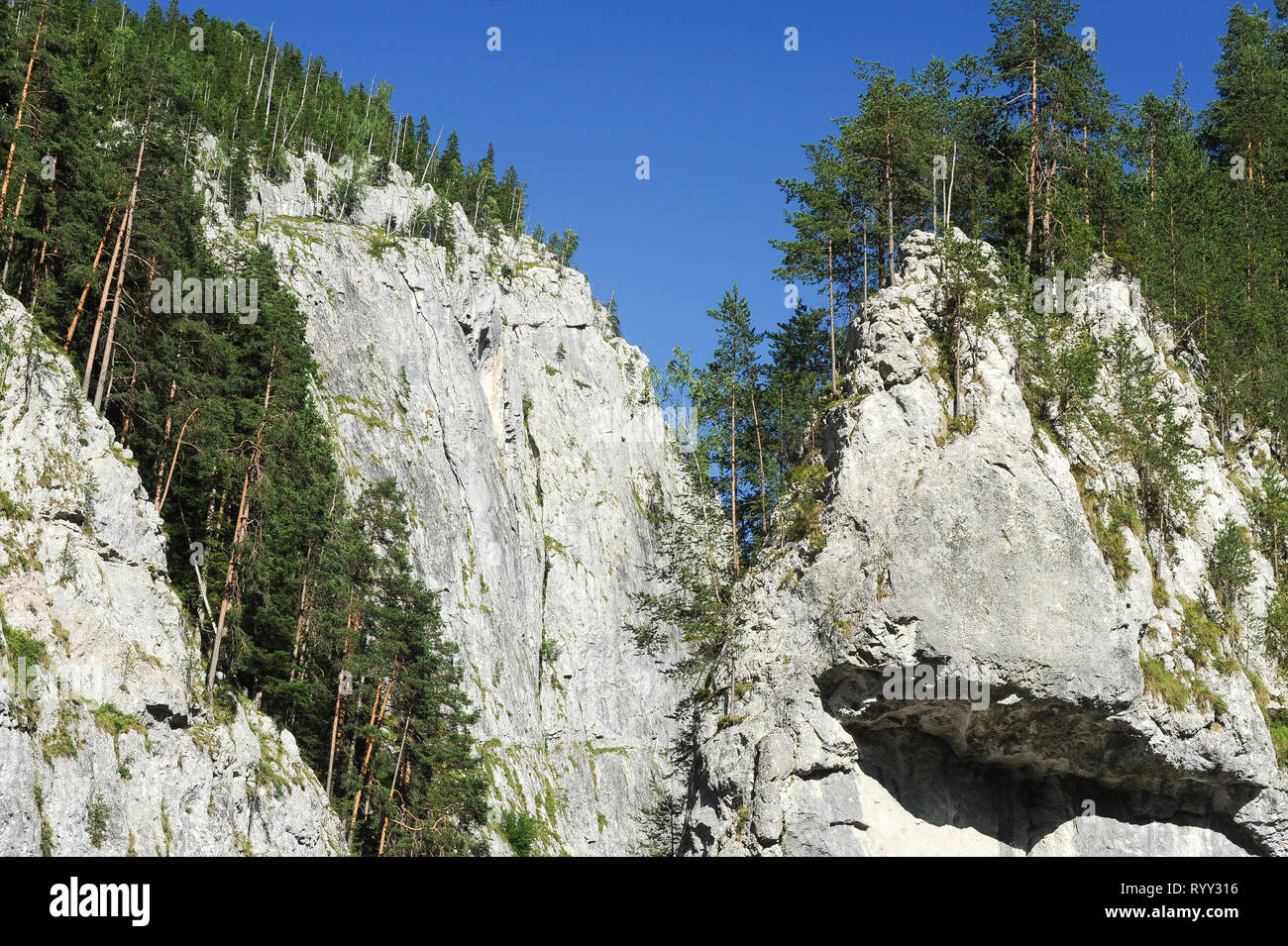 Bicaz gorge hi-res stock photography and images - Alamy