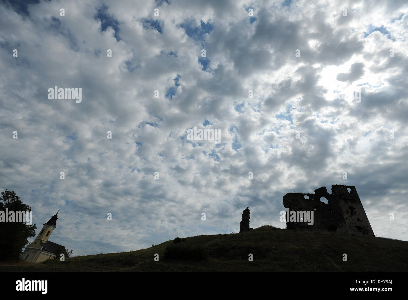 Velky kamenec ruins hi-res stock photography and images - Alamy