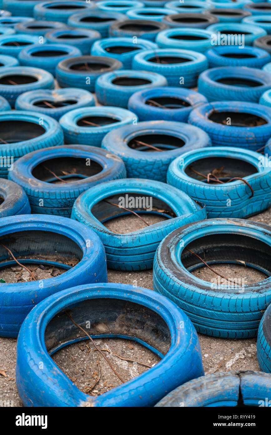 Old tyres junk yard background hi-res stock photography and images - Alamy