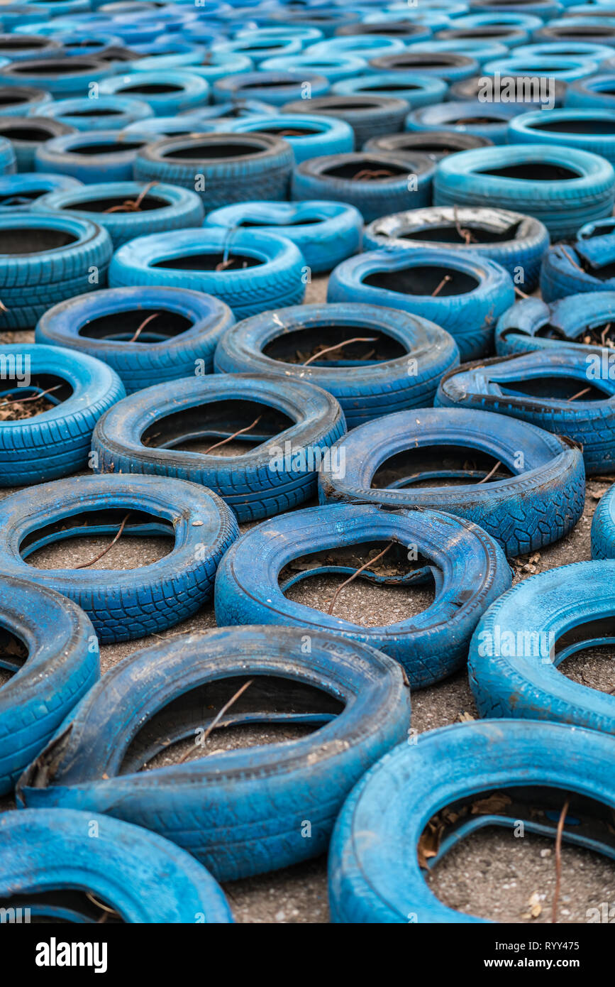 Old tyres junk yard background hi-res stock photography and images - Alamy