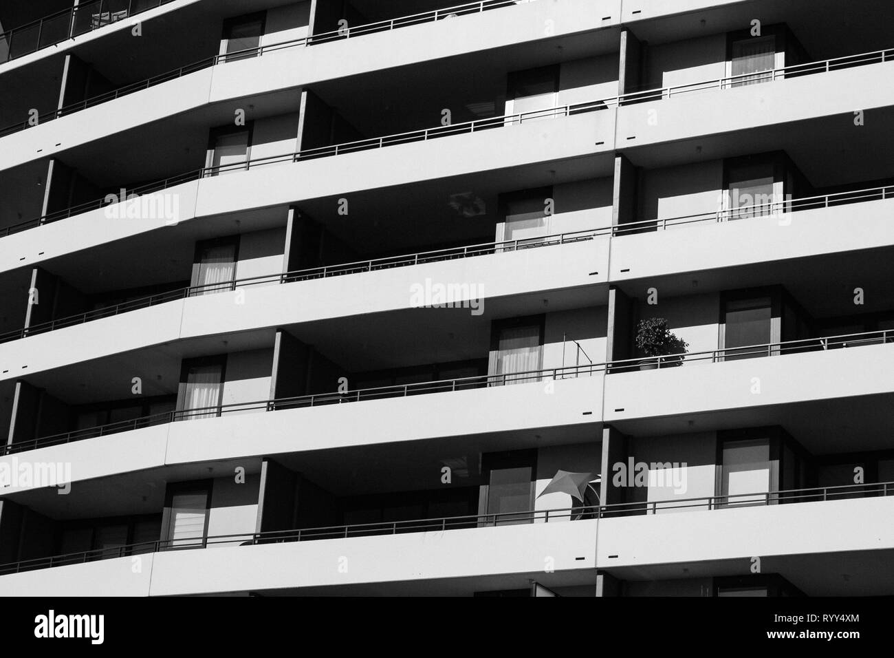 Balconies on apartment building hi-res stock photography and images - Alamy