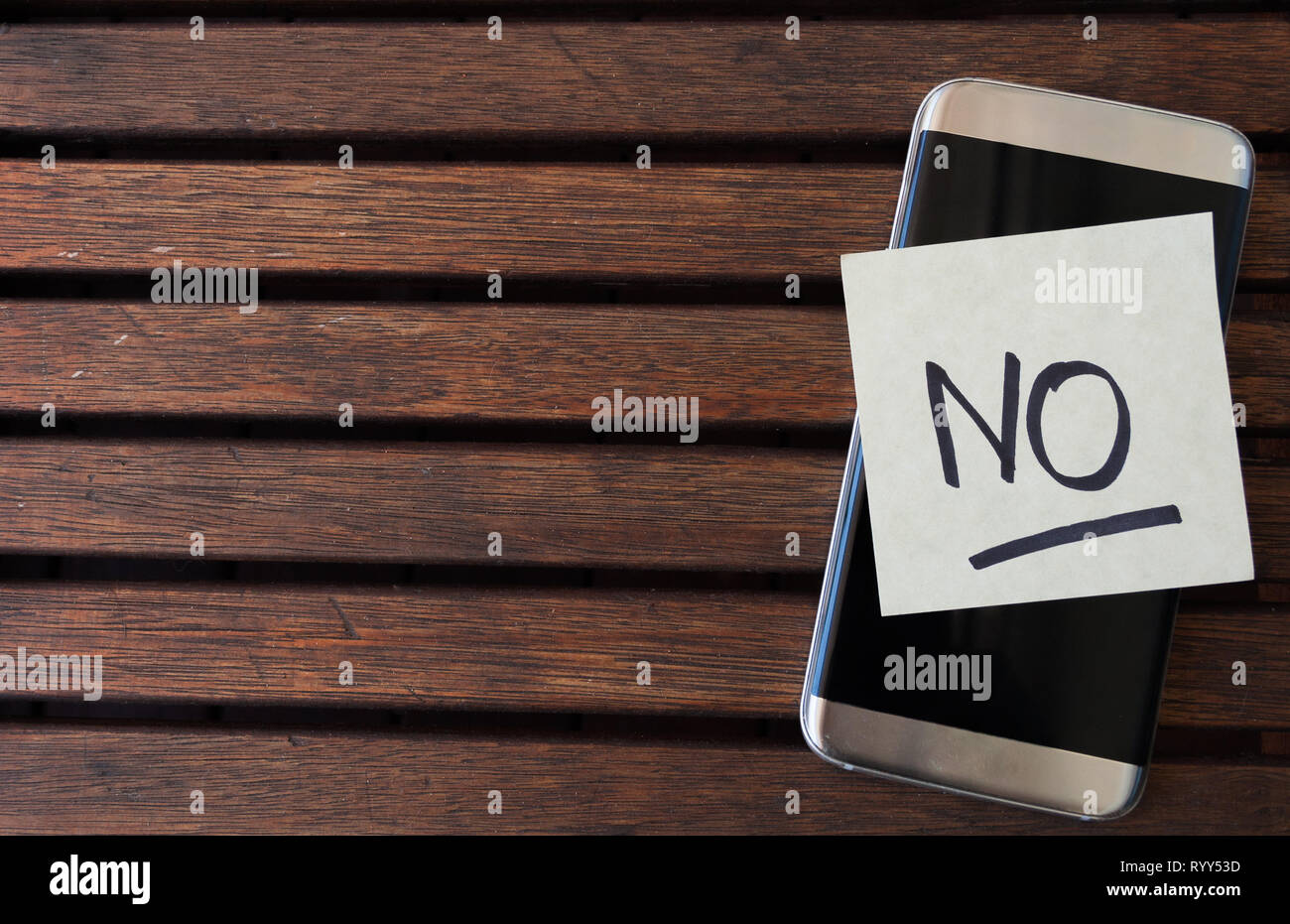 Sticky note screen hi-res stock photography and images - Alamy