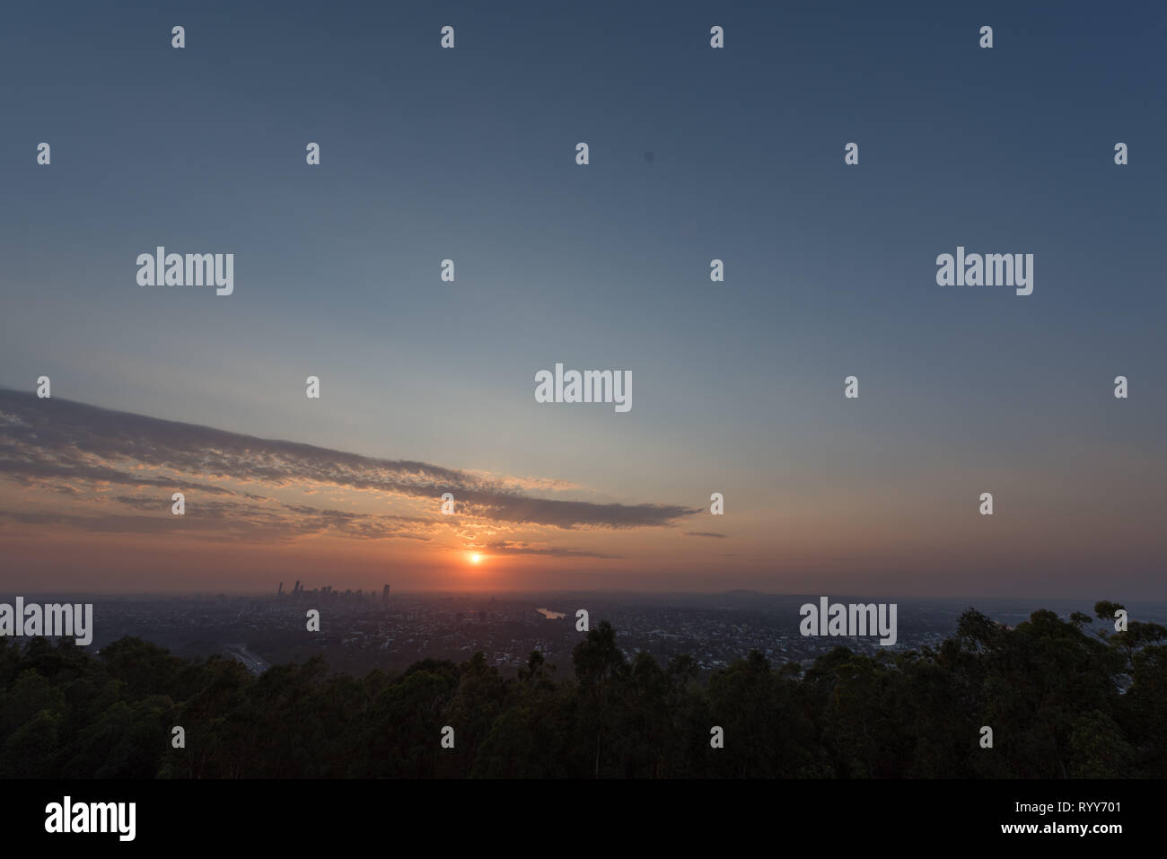 Best sunrises hi-res stock photography and images - Alamy
