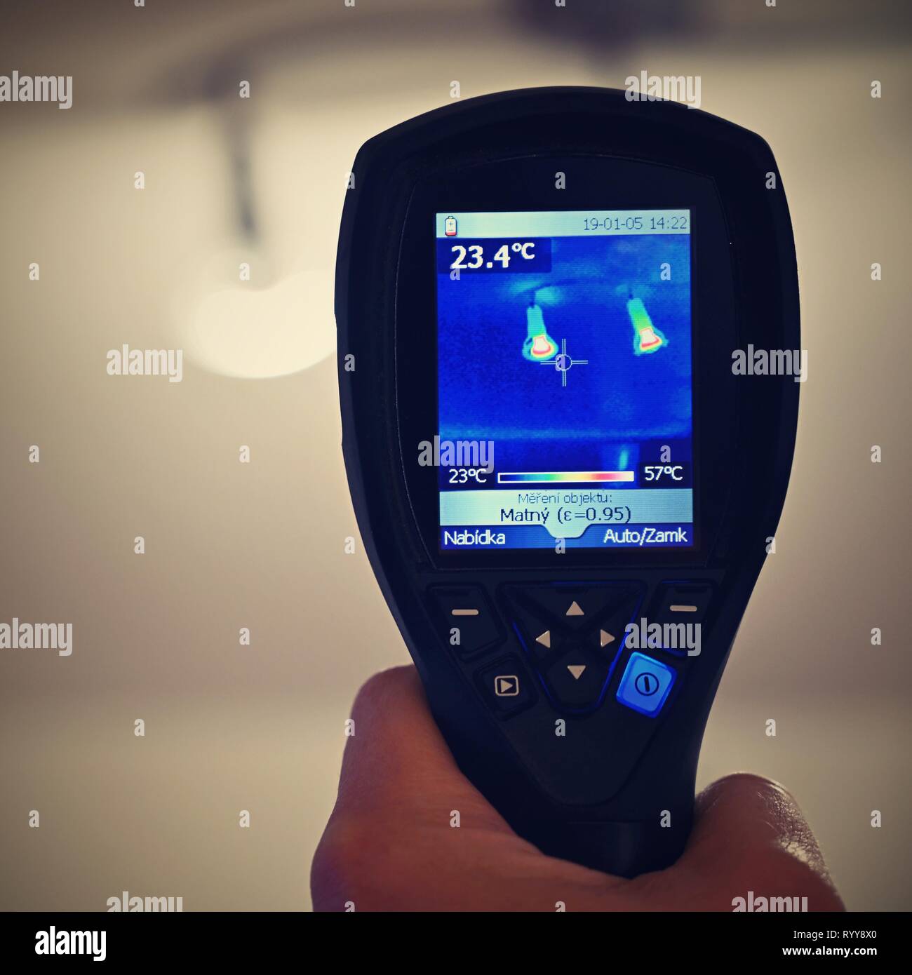 Hand thermal imaging camera to check temperature Stock Photo - Alamy