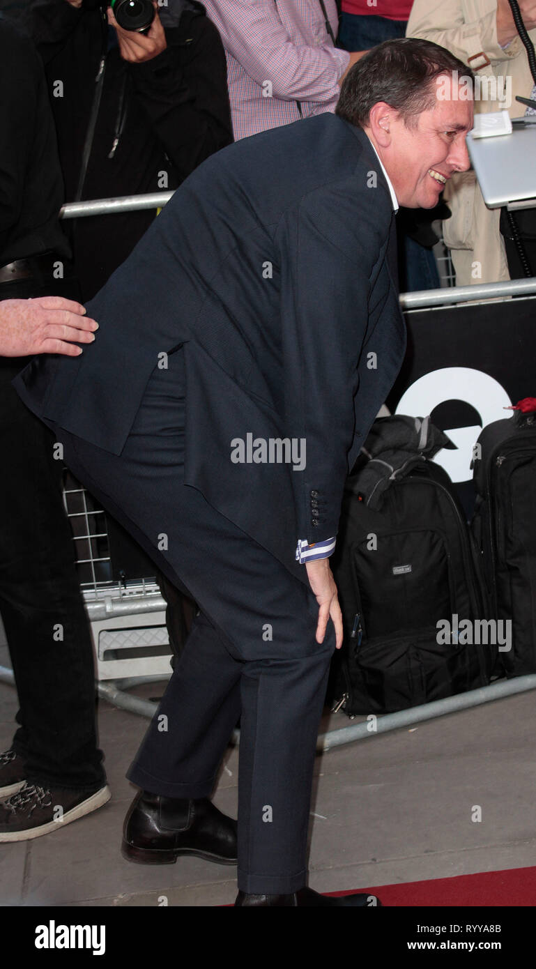 Jools holland attending hi-res stock photography and images - Alamy