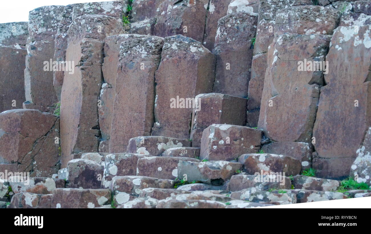 Big rectangular rock columns in Giants Causeway believed to be coming ...