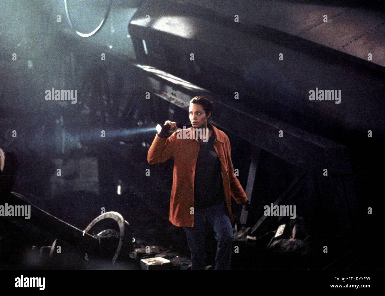 Bone Collector 1999 Angelina Jolie Stock Photos & Bone Collector 1999 ...