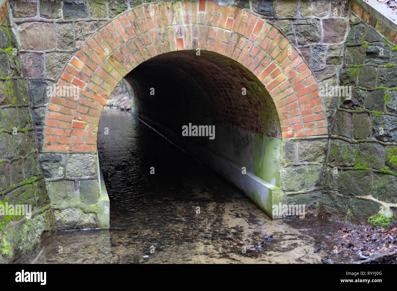 Stone culvert hi-res stock photography and images - Alamy