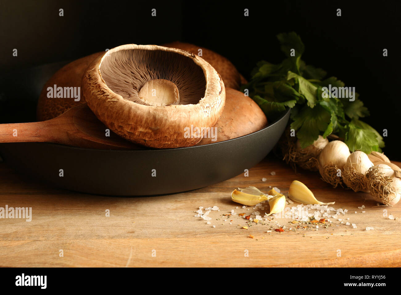 Portobello pan hi-res stock photography and images - Alamy