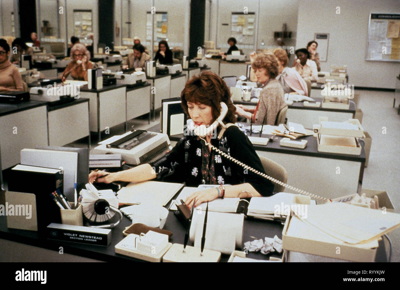 LILY TOMLIN, NINE TO FIVE, 1980 Stock Photo - Alamy