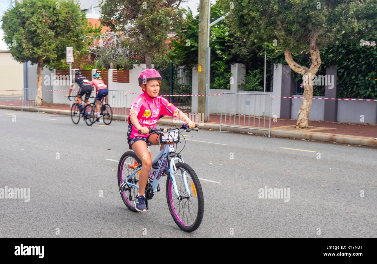 Female western rider hi-res stock photography and images - Alamy