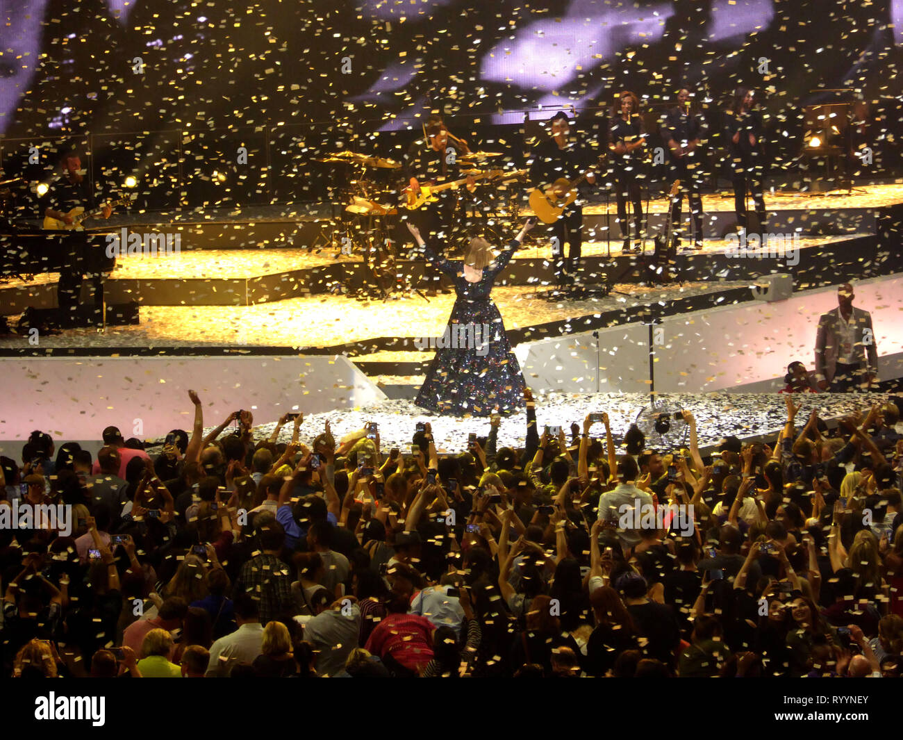LOS ANGELES, CA - AUGUST 5: Singer Adele performs in concert on August ...