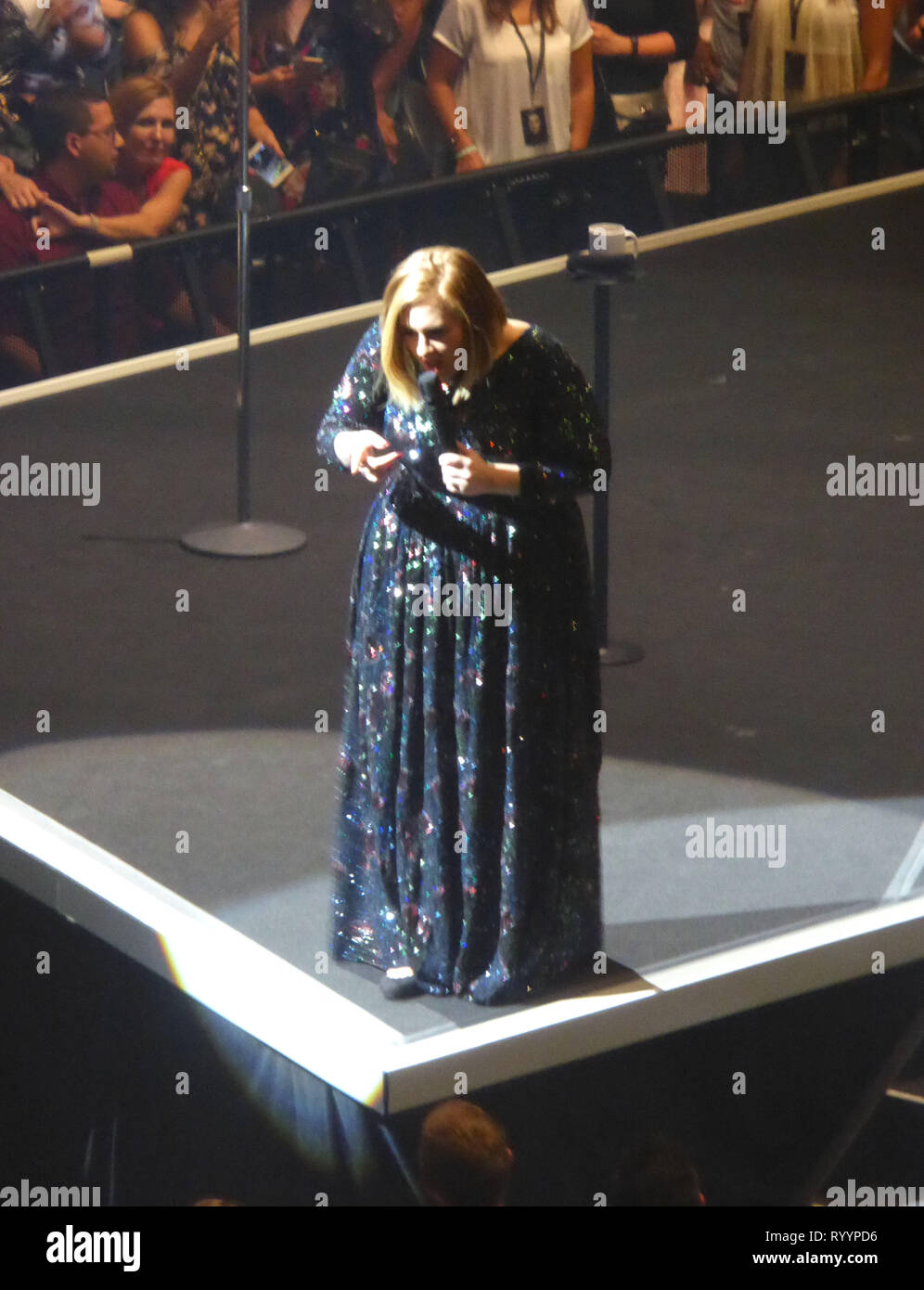 LOS ANGELES, CA - AUGUST 12: Singer Adele performs in concert on August ...