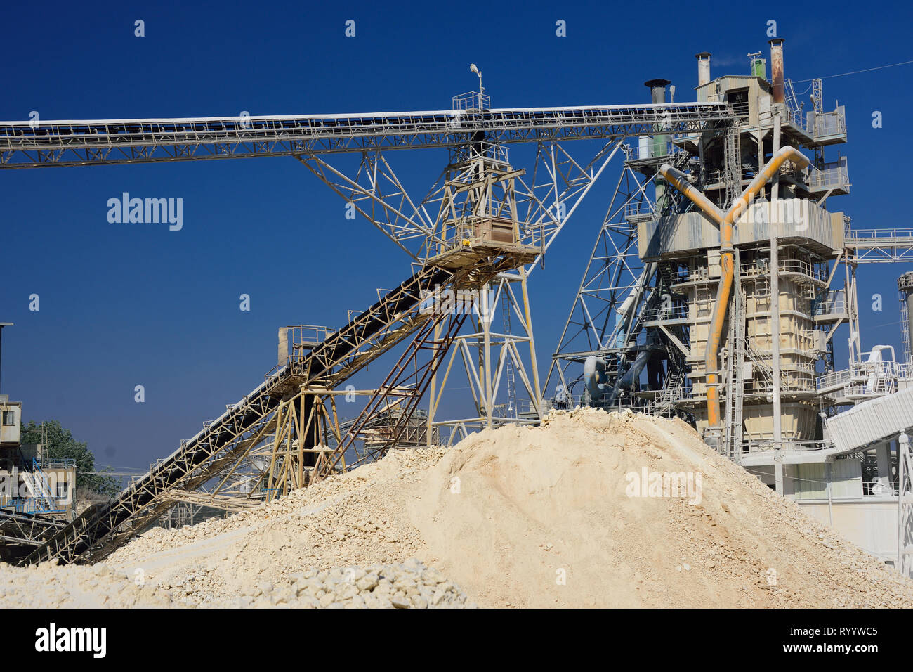 Quarry stone tower hi-res stock photography and images - Alamy