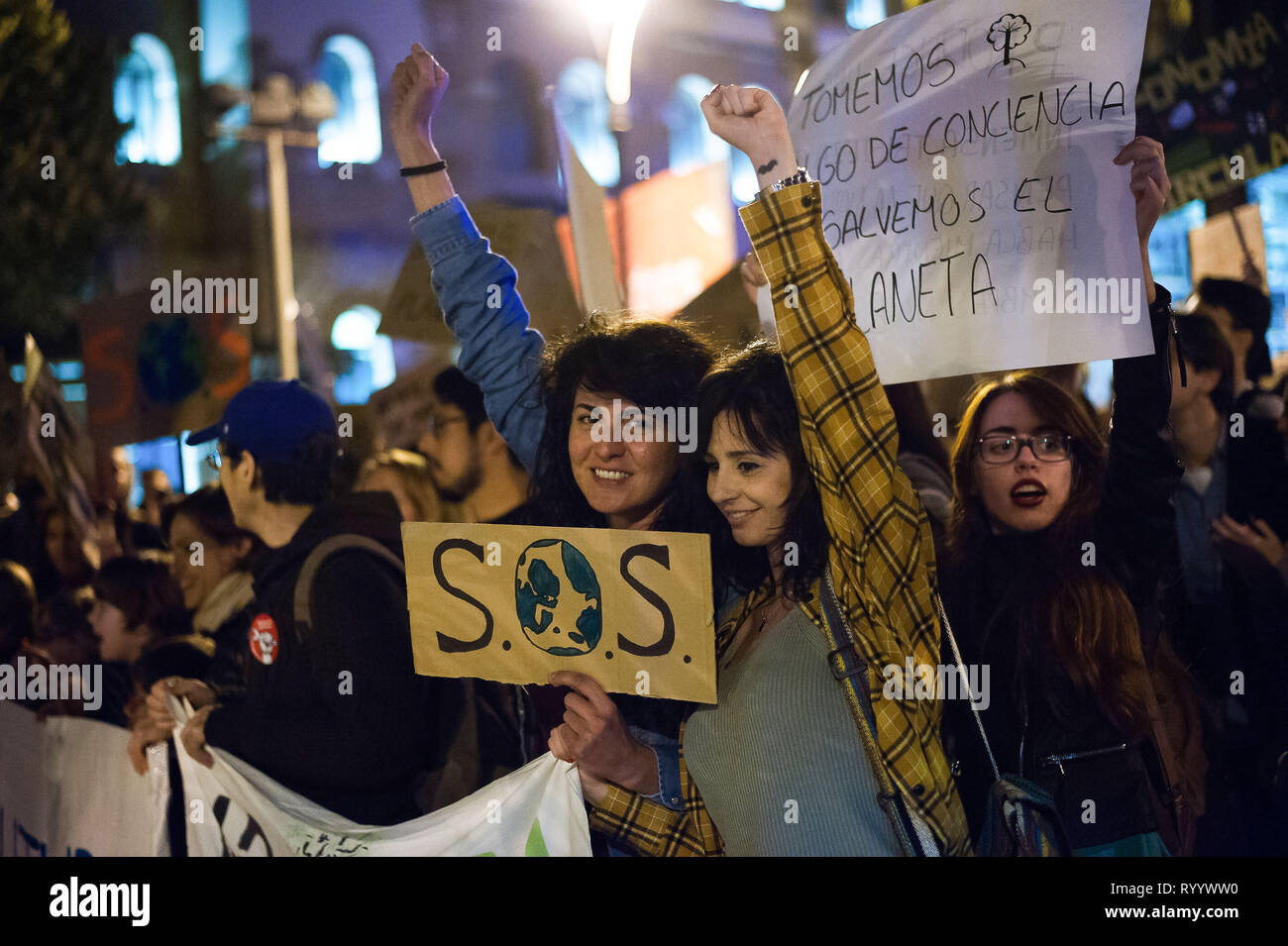 Climate activist two people hi-res stock photography and images - Alamy
