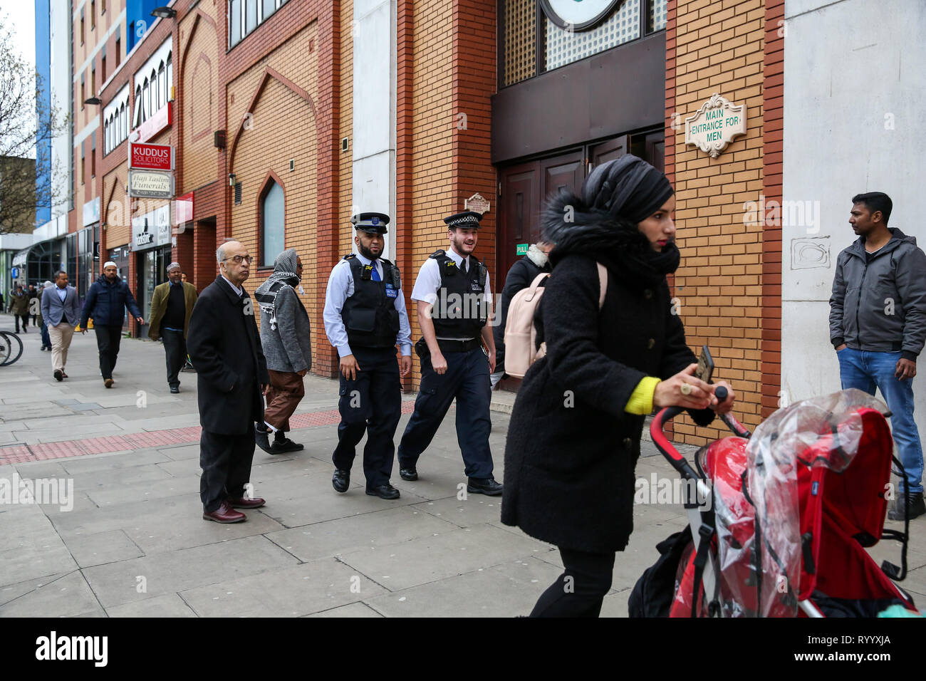 East London Mosque, London, UK 15 Mar 2019 - Police Officers outside ...