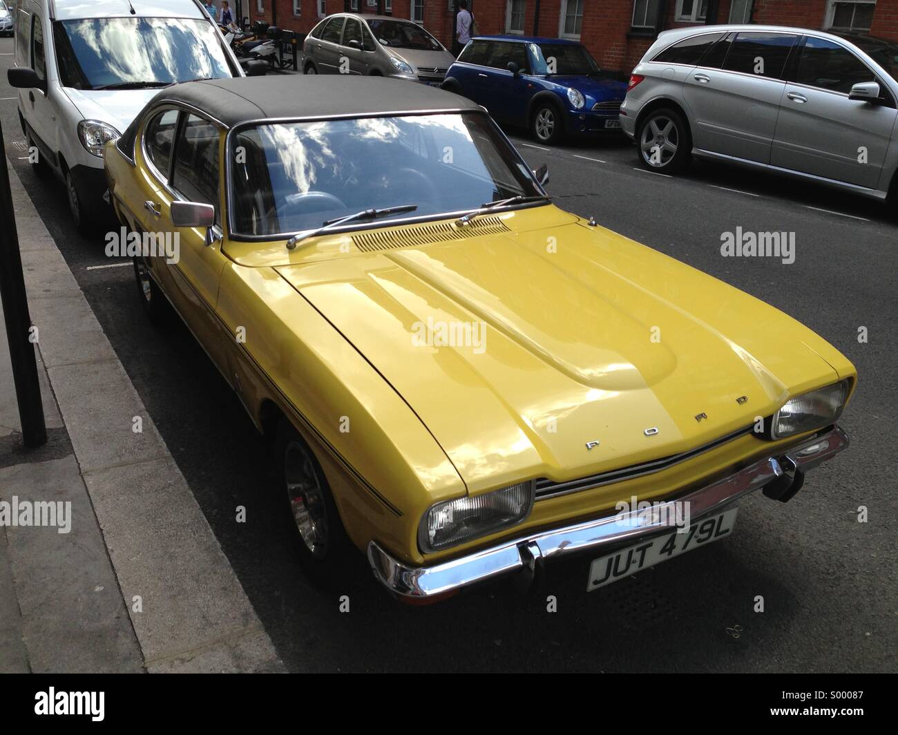 Classic ford capri hi-res stock photography and images - Alamy