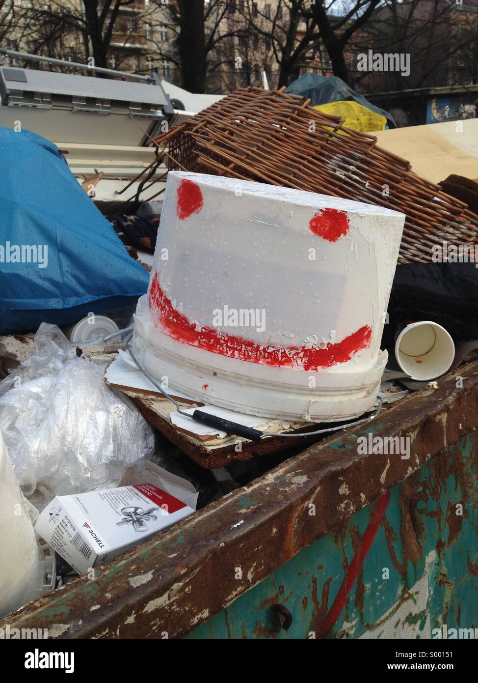 Trash Bucket High Resolution Stock Photography and Images - Alamy
