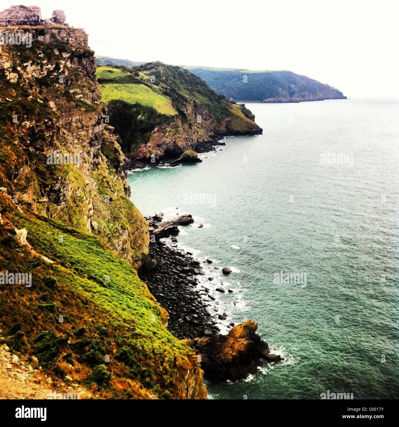 Cliff walks hi-res stock photography and images - Alamy