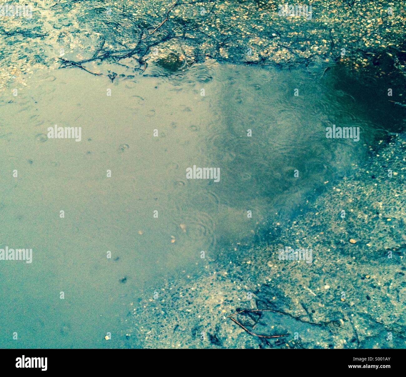 Mud puddle texture hi-res stock photography and images - Alamy