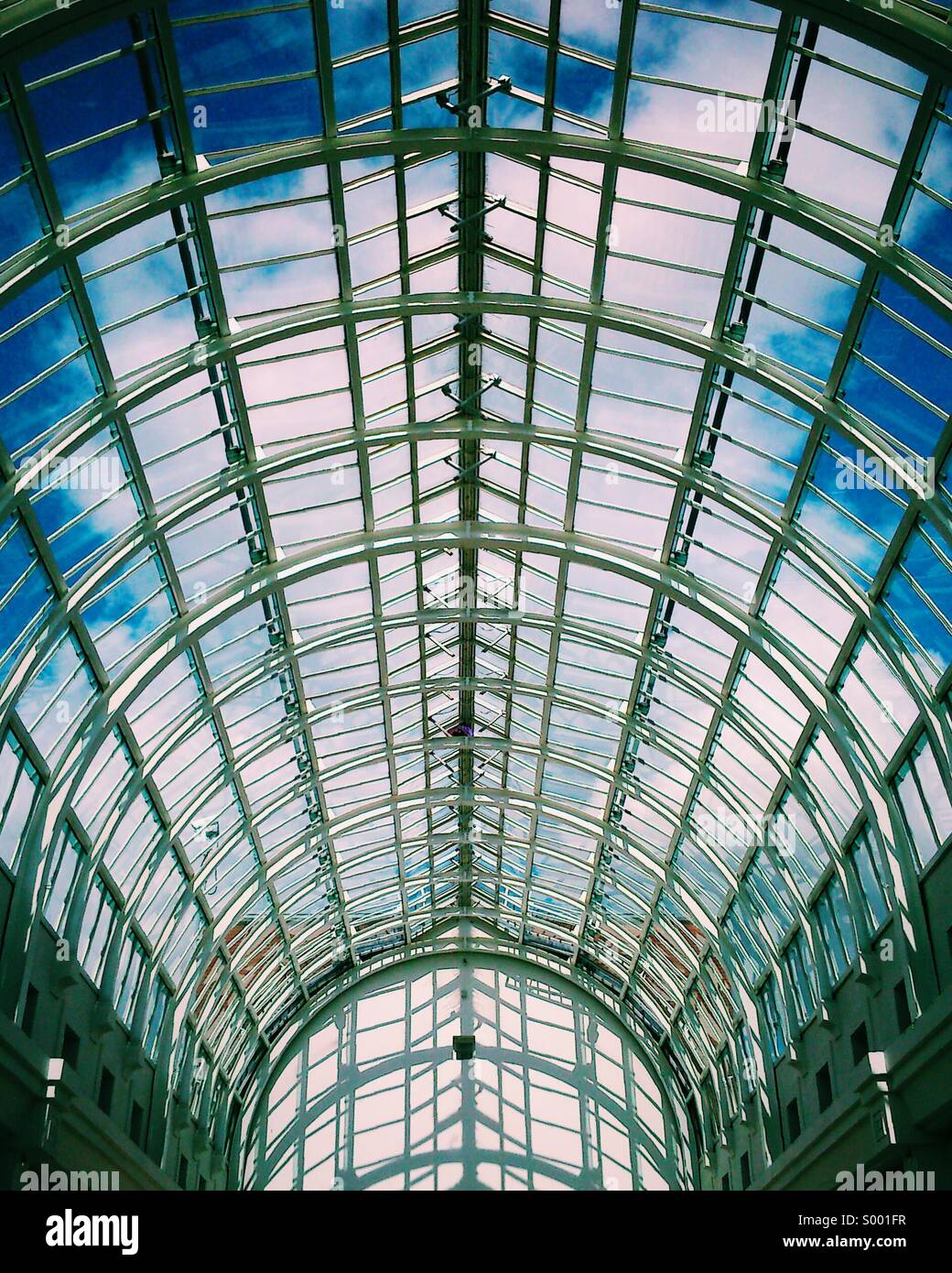 Windows on the world hi-res stock photography and images - Alamy