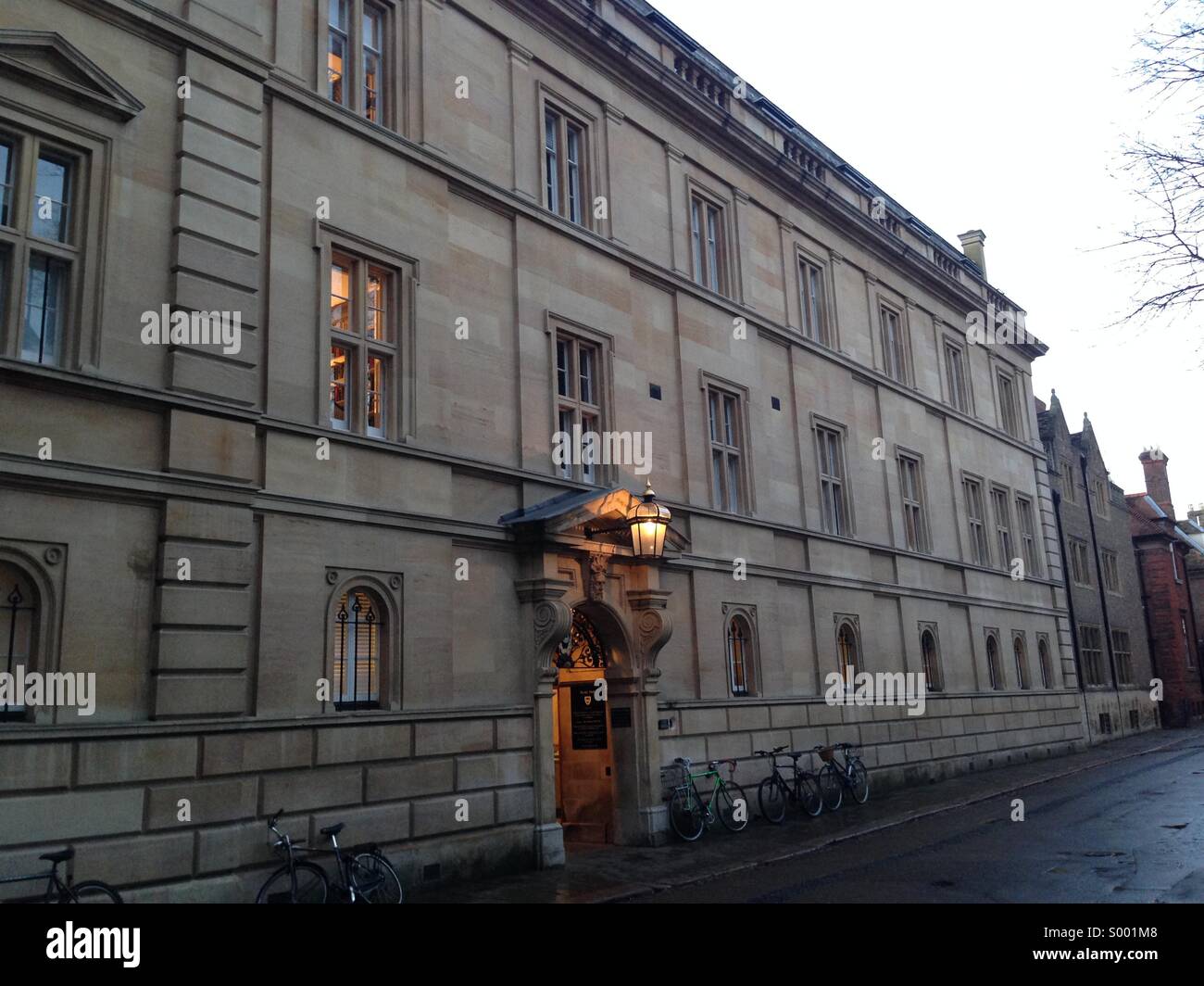 Trinity Hall Cambridge High Resolution Stock Photography and Images - Alamy