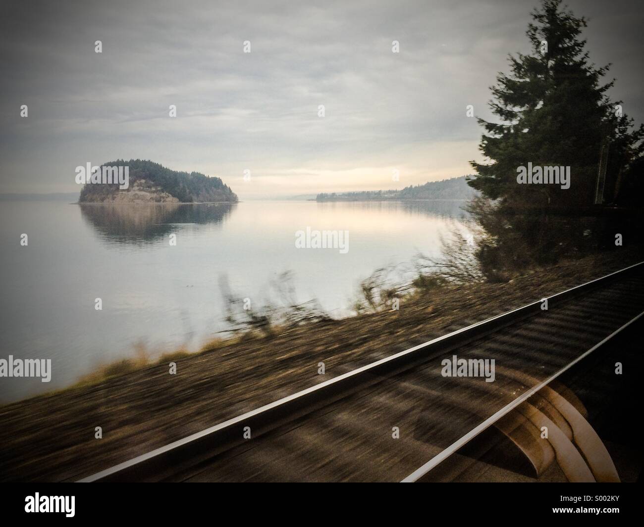 Amtrak train washington hi-res stock photography and images - Alamy