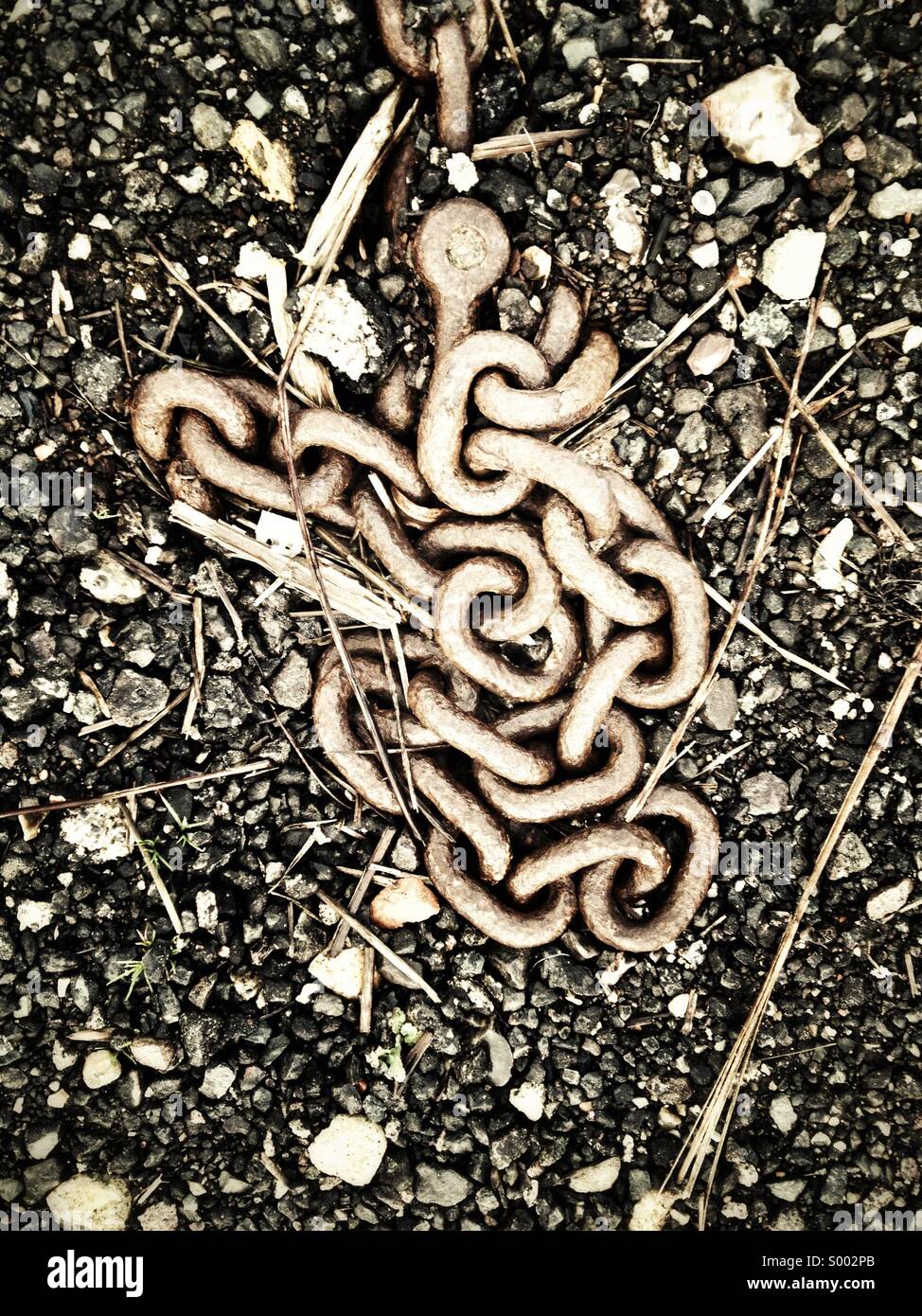 Heavy iron chain Stock Photo - Alamy