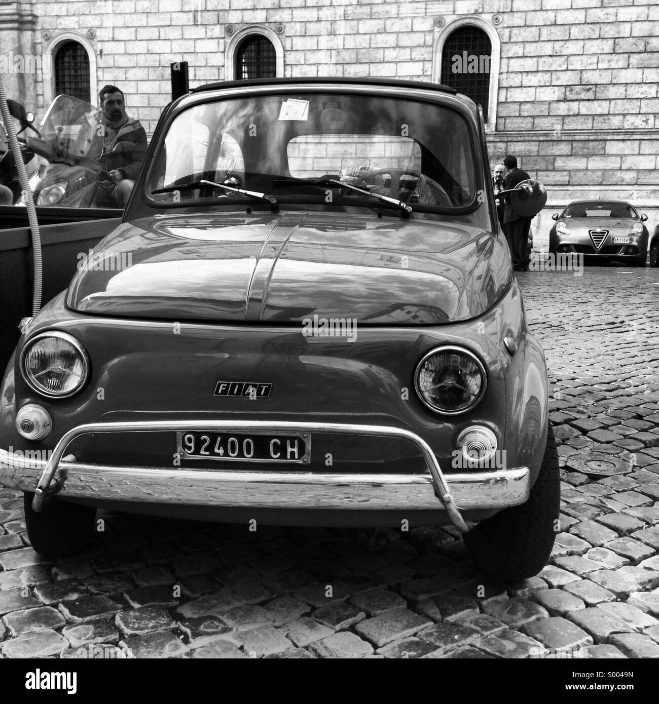 Fiat 500 rome italy hi-res stock photography and images - Alamy