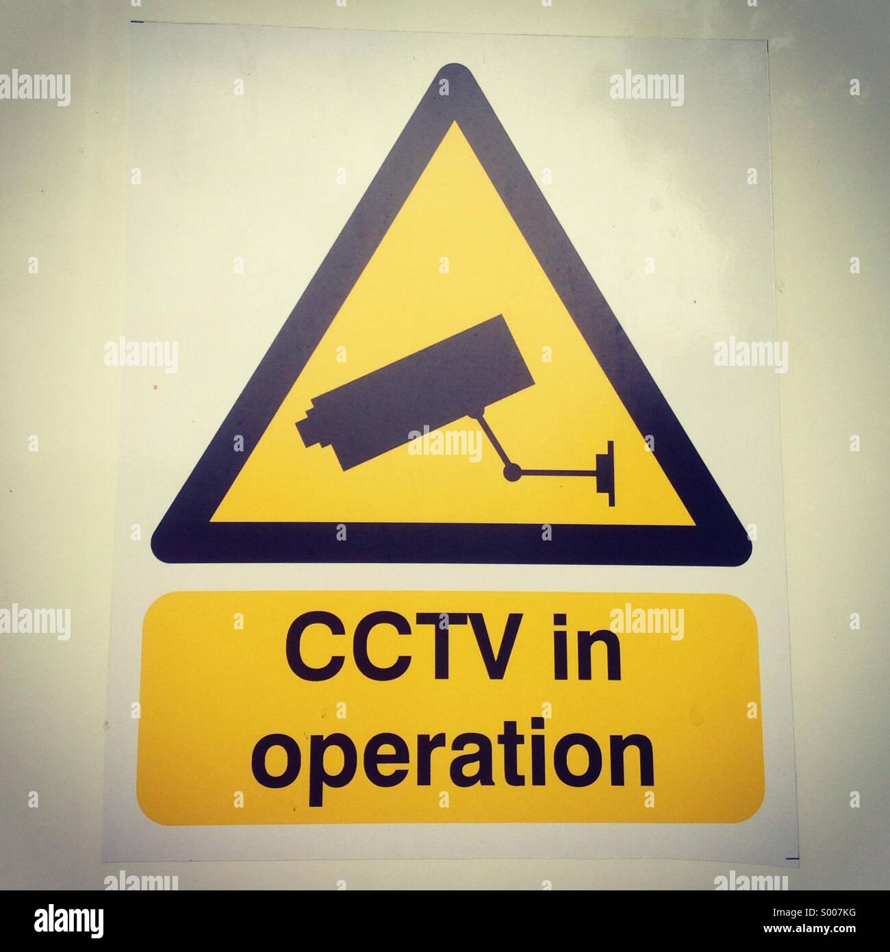 Cctv camera warning sign hi-res stock photography and images - Alamy