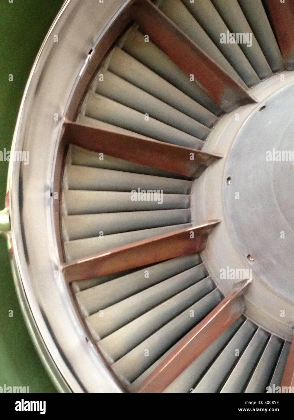 Turbine Blade Aircraft Stock Photos & Turbine Blade Aircraft Stock ...