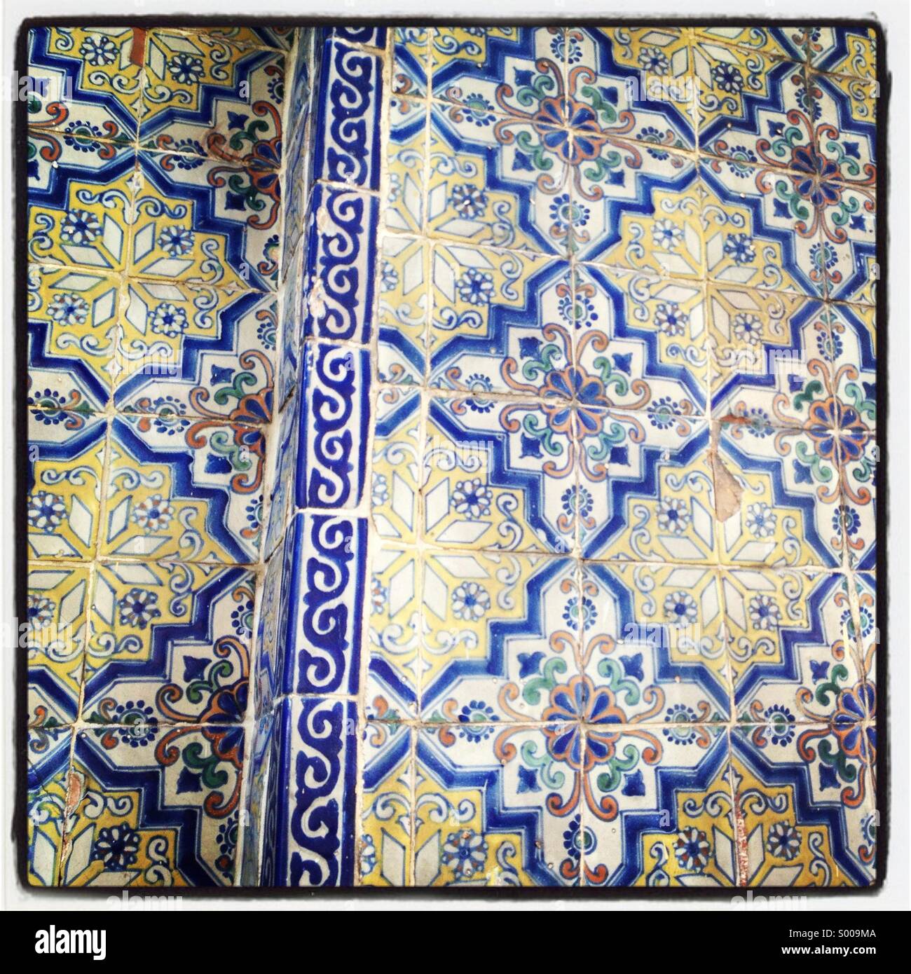 Spanish tiles hi-res stock photography and images - Alamy