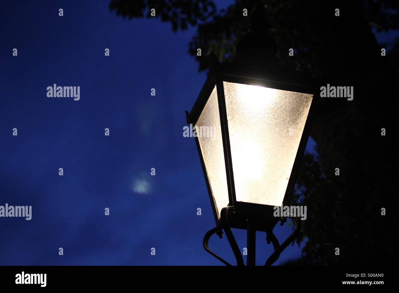 Midnight light hi-res stock photography and images - Alamy